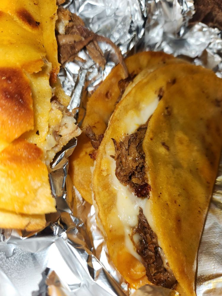 EL PATRON 323 - Updated December 2025 - 30 Photos & 15 Reviews - 10368 ...