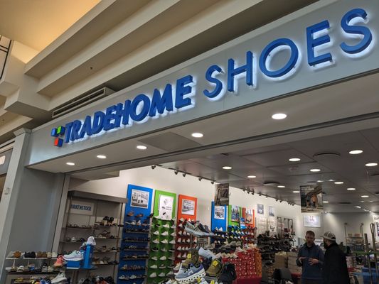 TRADEHOME SHOES - Updated November 2025 - 7021 S Memorial Dr, Broken ...