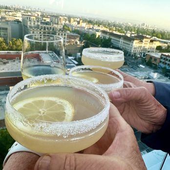 STUDY HALL ROOFTOP LOUNGE - Updated August 2025 - 430 Photos & 270 ...