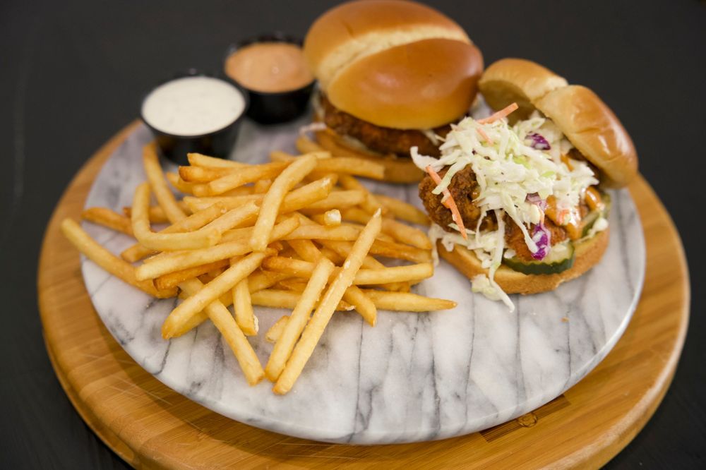 818 CHICKEN - Updated January 2026 - 130 Photos & 65 Reviews - 303 1/2 ...