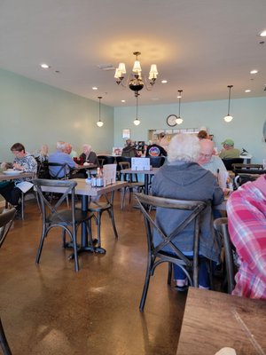 HUSTLE BUSTLE - Updated August 2025 - 43 Photos & 64 Reviews - 5975 W ...