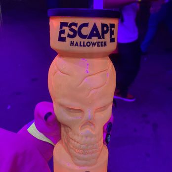 NOS EVENTS - Updated August 2025 - 585 Photos & 122 Reviews - 689 S E ...