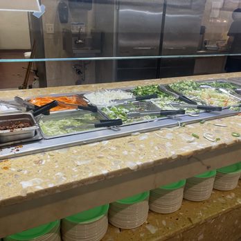 YUM BUFFET AND GRILL - Updated November 2024 - 1012 Photos & 534 ...