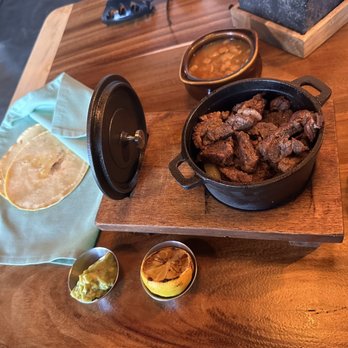 DON BOLOS - Updated December 2025 - 59 Photos & 31 Reviews - 981 E 87th ...