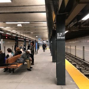 MTA - 21ST STREET QUEENSBRIDGE SUBWAY STATION - 26 Photos & 11 Reviews ...