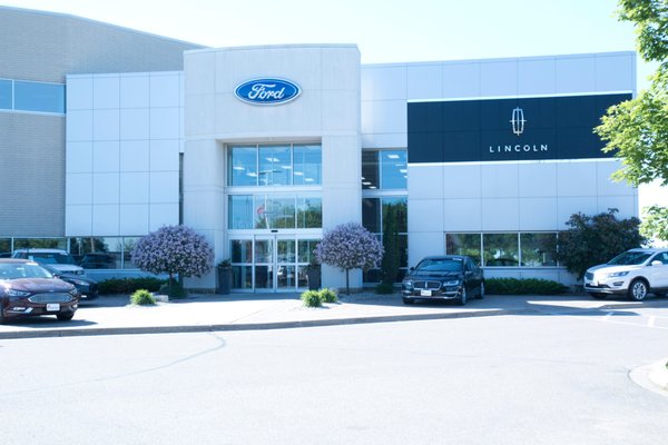 APPLE FORD APPLE VALLEY - Updated May 2026 - 32 Photos & 157 Reviews ...