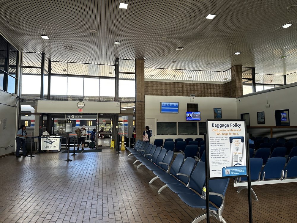 MIAMI STATION - AMTRAK - Updated November 2025 - 42 Photos & 30 Reviews ...