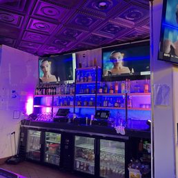 TWISTED PYE - Updated July 2025 - 127 Photos & 66 Reviews - 1851 Market ...