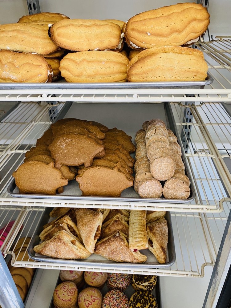 TLAXCALA BAKERY - Updated May 2024 - 134 Photos & 17 Reviews - 3174 W ...