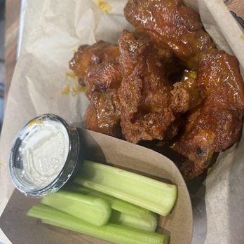 THE OWNERS BOX SPORTS BAR & GRILL - Updated October 2025 - 54 Photos ...