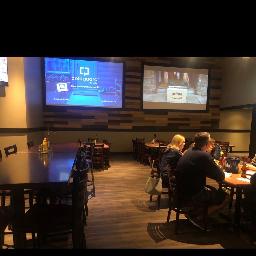 Pyramid Pizzeria & Sports Bar, Addison | Roadtrippers