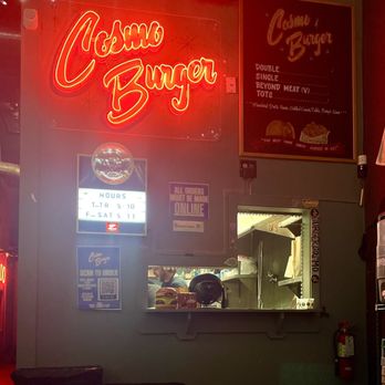 COSMO BURGER - Updated April 2025 - 71 Photos & 96 Reviews - 7438 ...