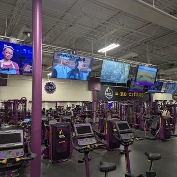 PLANET FITNESS - Updated April 2026 - 48 Photos & 43 Reviews - 4408 ...