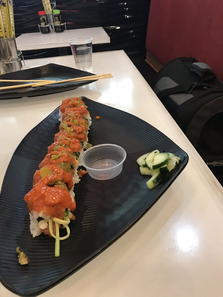 SUSHI FREAK - ABQ UPTOWN - 221 Photos & 236 Reviews - 2200 Louisiana ...