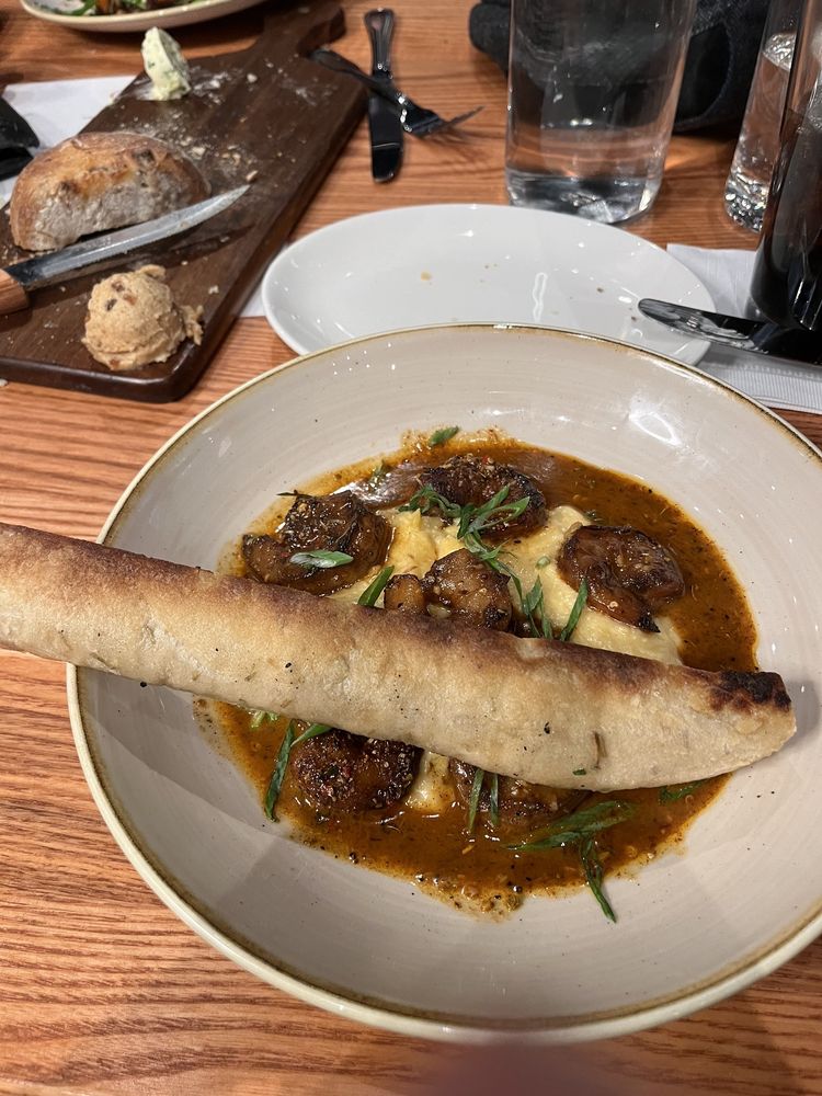 WILDFIN AMERICAN GRILL - 34 Photos & 11 Reviews - 160 N W Promontory ...