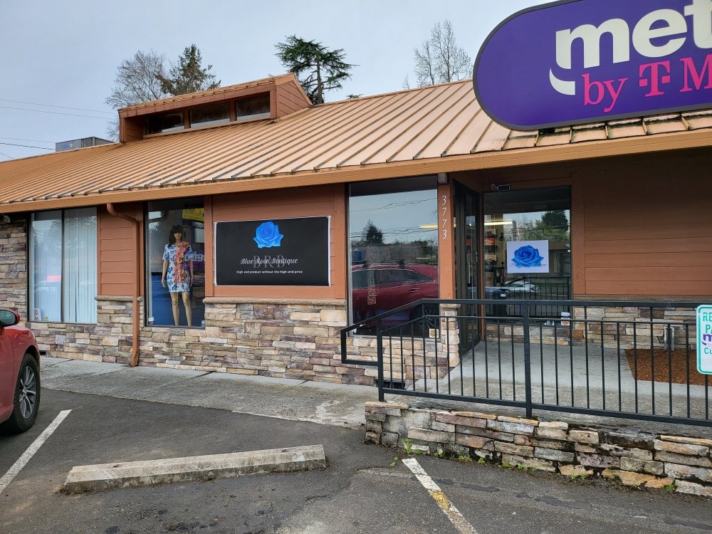 BLUE ROSE BOUTIQUE - Updated May 2025 - 3773 Commercial St SE, Salem ...