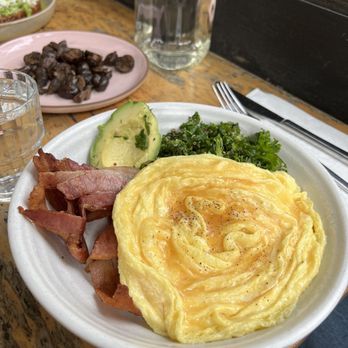 BANTER - Updated July 2025 - 310 Photos & 195 Reviews - 643 Hudson St ...