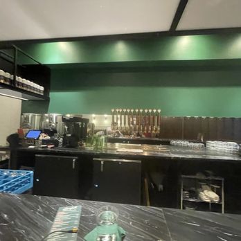 HENCEFORTH - Updated December 2025 - 32 Photos & 28 Reviews - 1335 H St ...