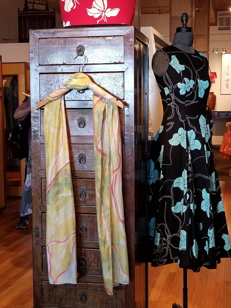 SIG ZANE DESIGNS - 59 Photos & 54 Reviews - 122 Kamehameha Ave, Hilo ...