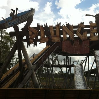 AUSSIE WORLD GARAGE - Updated August 2025 - 73 Frizzo Road, Palmview ...