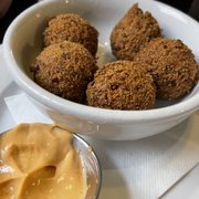 JOHNNY RAD’S PIZZERIA TAVERN - 205 Photos & 355 Reviews - Pizza - 2108 ...