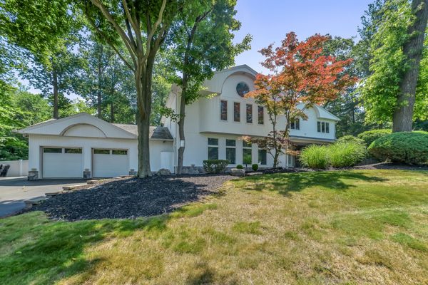 GWEN WEISS - KELLER WILLIAMS HUDSON VALLEY REALTY - Updated May 2026 ...