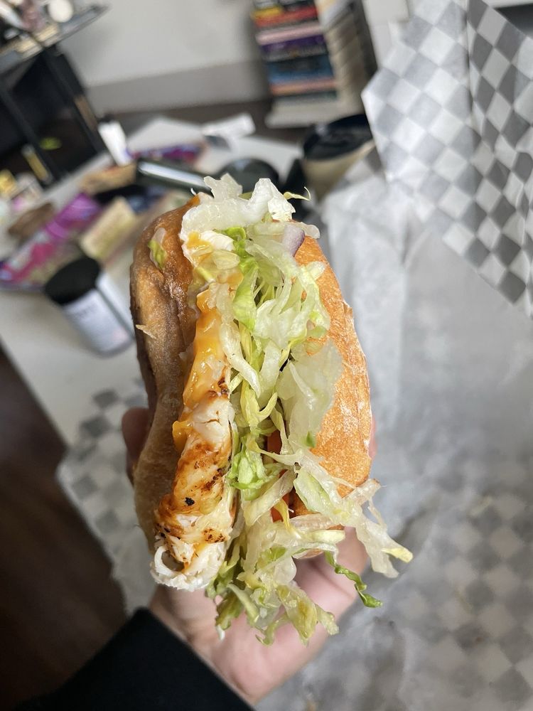 LITTLE BODEGA - Updated December 2025 - 12 Photos & 17 Reviews - 613 ...