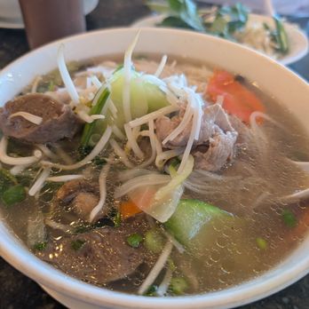 PHO CHANDLER - Updated January 2025 - 641 Photos & 953 Reviews - 4055 S ...