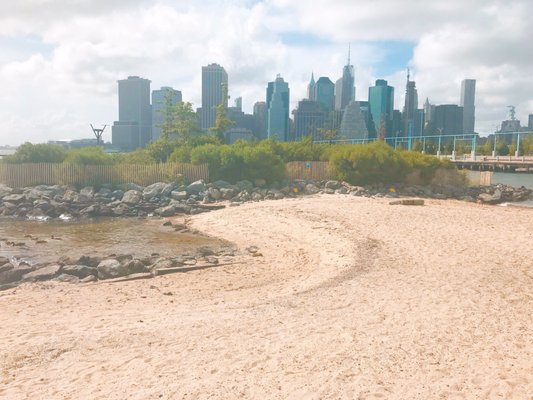 PIER 4 BEACH - Updated September 2024 - 4 Montague St, Brooklyn, New ...