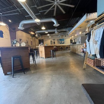 NOMADIC BEERWORKS - Updated August 2025 - 167 Photos & 105 Reviews ...