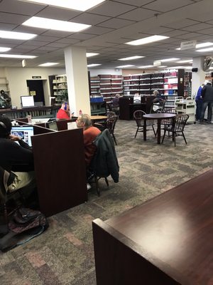 PATCHOGUE-MEDFORD LIBRARY - Updated September 2025 - 14 Photos & 11 ...