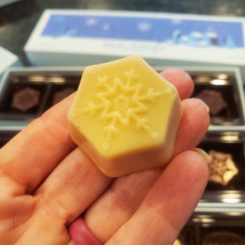 CHOC ZERO - Updated December 2025 - 21 Photos & 18 Reviews - 1376 E ...