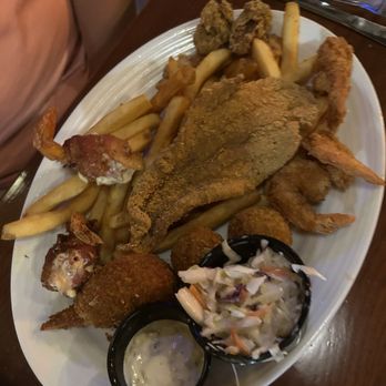 FISH TALES - Updated December 2025 - 922 Photos & 1358 Reviews - 2502 ...