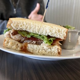 HUGS CAFE - Updated July 2025 - 171 Photos & 222 Reviews - 224 E ...