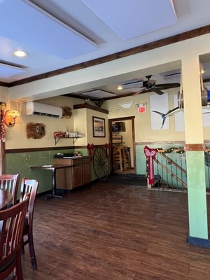 WINFIELD INN - Updated December 2025 - 28 Photos & 28 Reviews - 1616 W ...