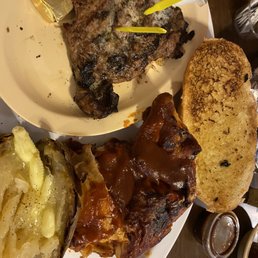 CHRIS’ & PITT’S - Updated December 2025 - 635 Photos & 666 Reviews ...