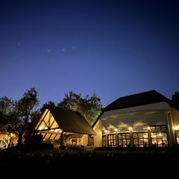 SUMMIT HOUSE - Updated December 2025 - 5939 Photos & 2784 Reviews ...