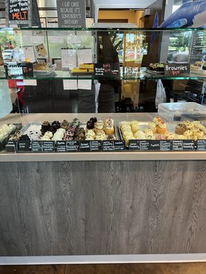 SWEETLY BAKED - Updated December 2025 - 48 Photos & 74 Reviews - 680 ...