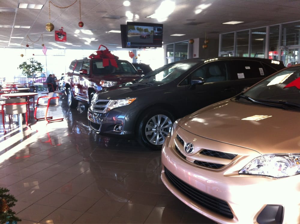 TOYOTA - Updated September 2025 - Calle Marginal, San Juan, Puerto Rico ...