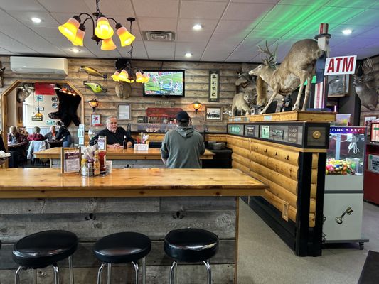 LOGGERS BAR & GRILL - Updated December 2025 - 38 Photos & 103 Reviews ...