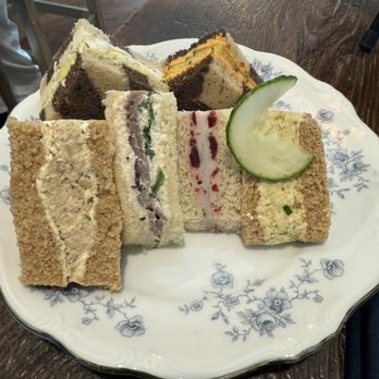 A TASTE OF BRITAIN - Updated July 2025 - 469 Photos & 467 Reviews - 503 ...