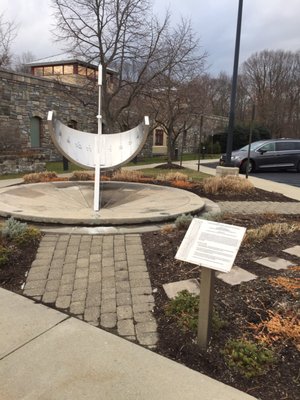 SUFFERN FREE LIBRARY - Updated July 2025 - 12 Photos & 13 Reviews - 210 ...