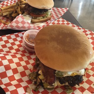 DON BURGER - 181 Photos & 256 Reviews - 4133 Broadway Blvd, Garland, TX ...