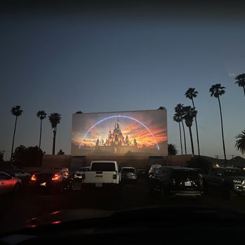 RUBIDOUX DRIVE-IN THEATRE & SWAP MEET - Updated October 2025 - 113 ...