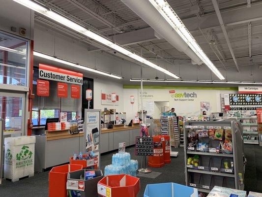 STAPLES - Updated January 2026 - 18 Photos & 52 Reviews - 555 N Main St ...