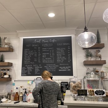 EAST MAIN KITCHEN - 105 Photos & 82 Reviews - 108 E Main St, Baltic ...