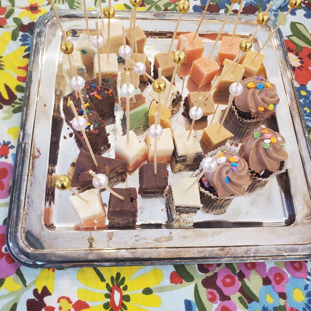 POPPY & POMELO - Updated July 2024 - 526 E High St, Lexington, Kentucky ...