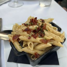 MILTON’S CUISINE & COCKTAILS - Updated July 2025 - 635 Photos & 528 ...