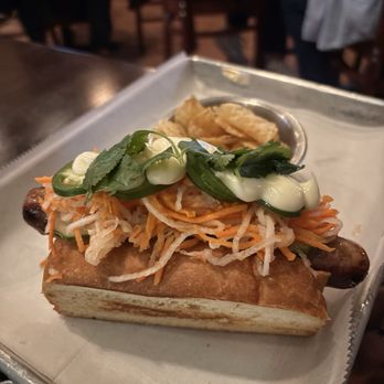 DESTINATION DOGS - Updated July 2024 - 1579 Photos & 1240 Reviews - 101 ...