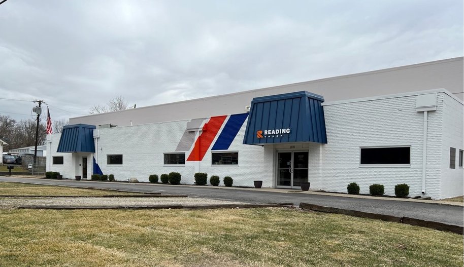READING TRUCK - Updated June 2026 - 2770 Bluff Rd, Indianapolis ...